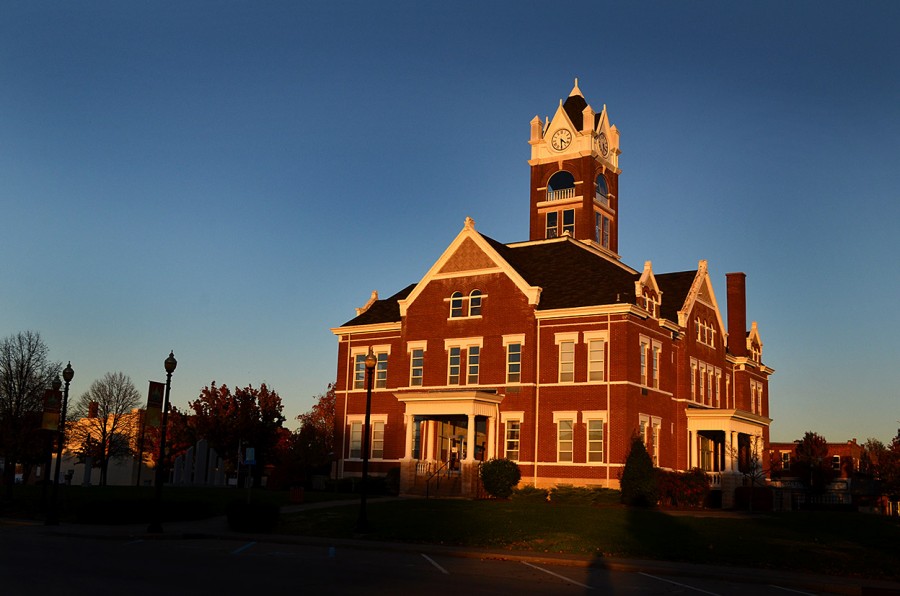Perry County Courthouse - Cape Girardeau History and Photos