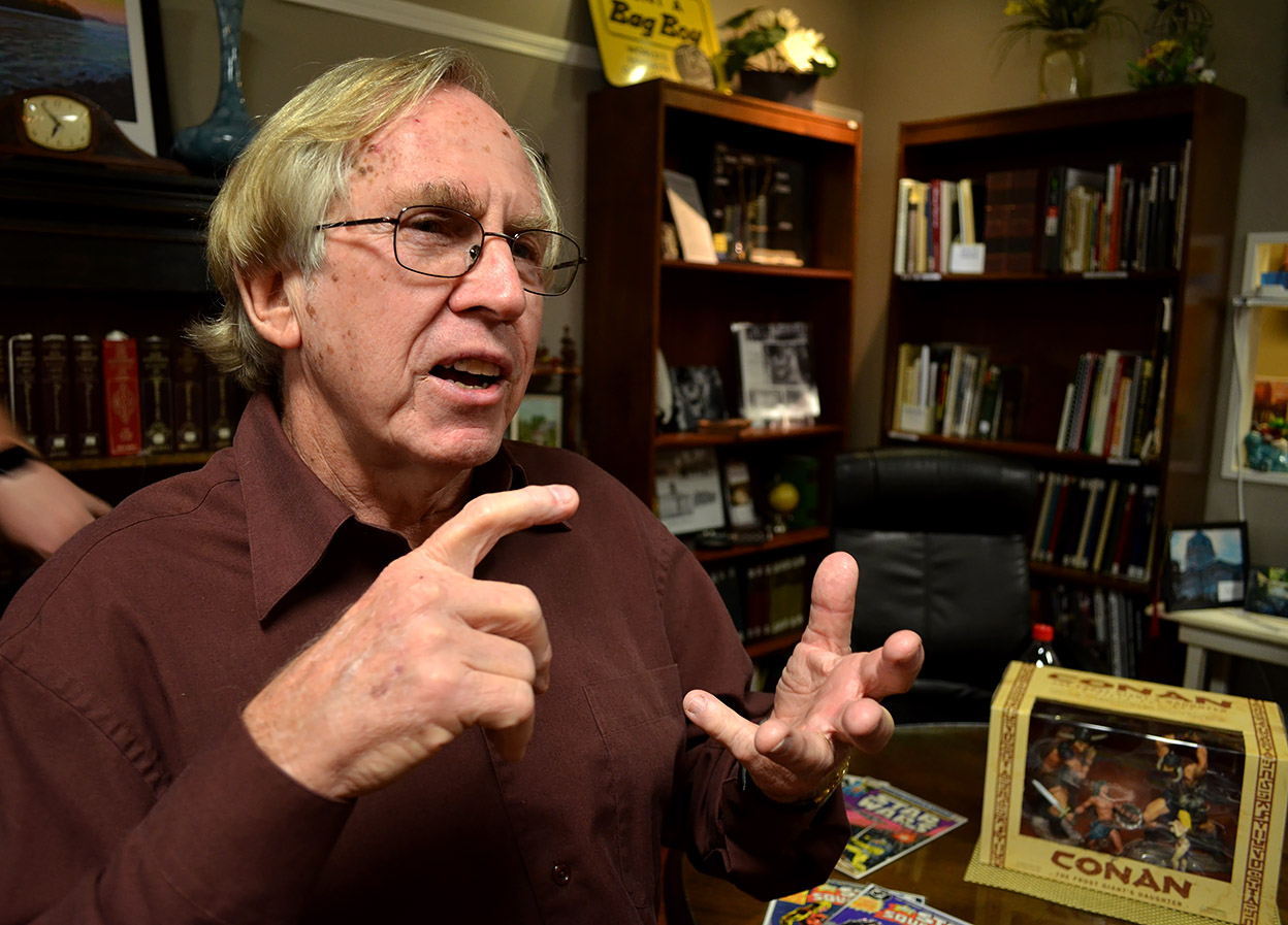 Roy Thomas and His Fireworks Stand - Cape Girardeau History and Photos